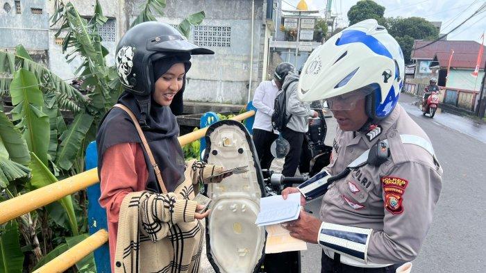 935 Pelanggar di Ternate Maluku Utara Terjaring Tilang Selama Operasi Zebra 2024 - Tribunternate.com