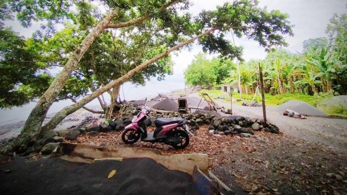 Pengembangan Wisata Pantai Bula Ternate Jalan Ditempat, Warga Beri ...