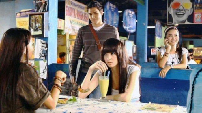 Rekomendasi Film Drama Romansa: Pupus (2011), Ceritakan Kisah Cinta ...