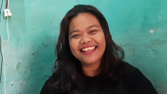 Mengenal Sosok Rodiah Diar, Warga yang Sebut Anies Baswedan Gubernur ...