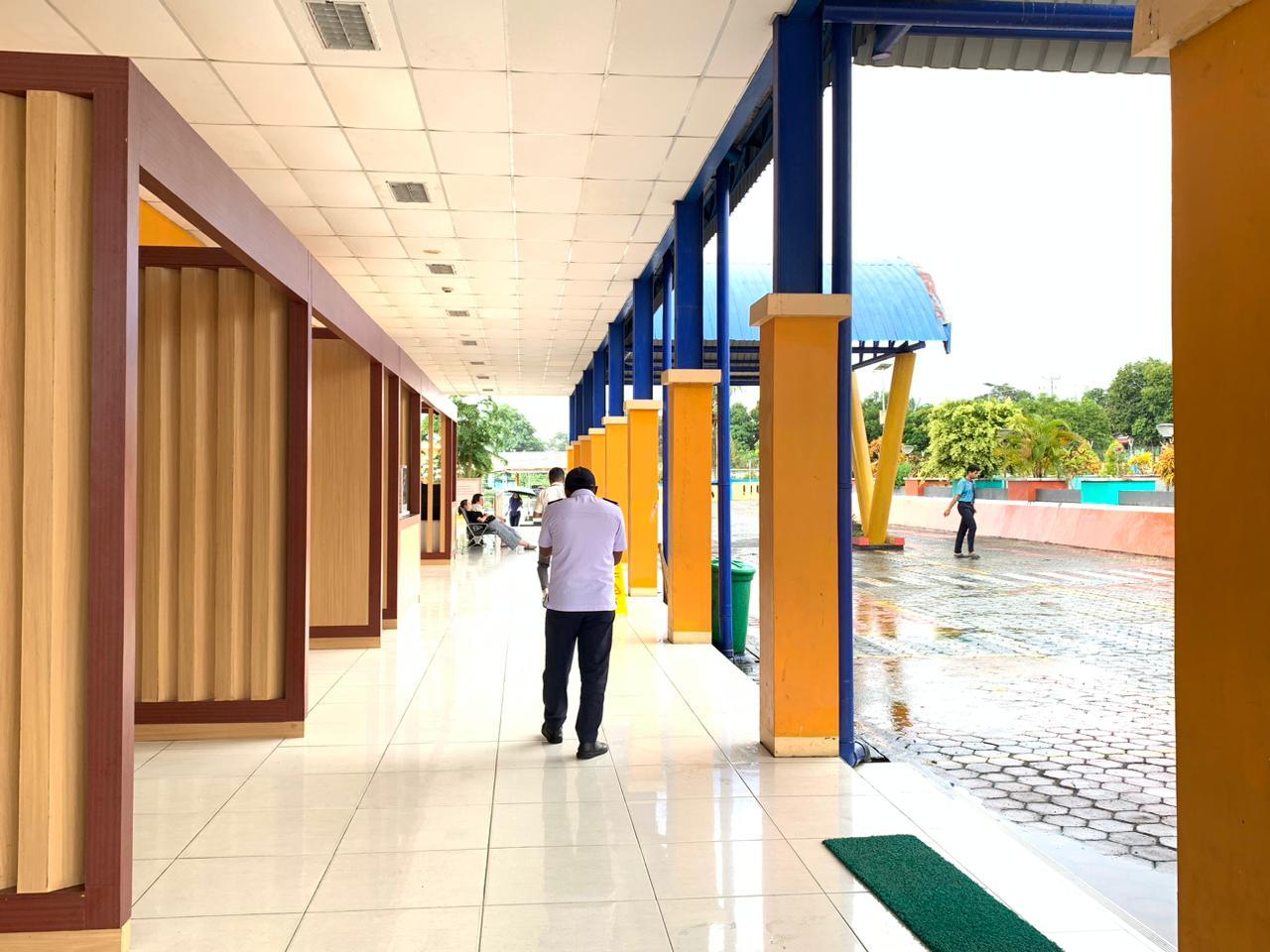 Berapa Omzet Bandara Oesman Sadik Labuha Halmahera Selatan dalam ...