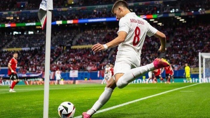 Sosok Arda Guler, Bocah Ajaib Turki Samai Rekor Cristiano Ronaldo dan ...
