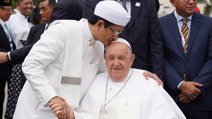 Pemimpin Tertinggi Gereja Katolik Roma, Paus Fransiskus Meninggal Dunia ...