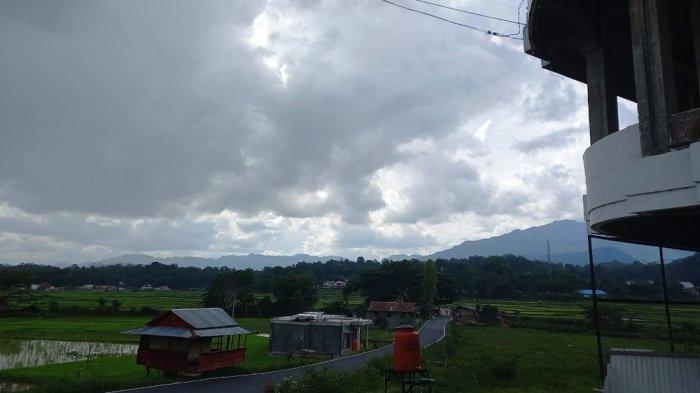 Prakiraan Cuaca Malam Tahun Baru 2025 di Wilayah Sulawesi Selatan ...