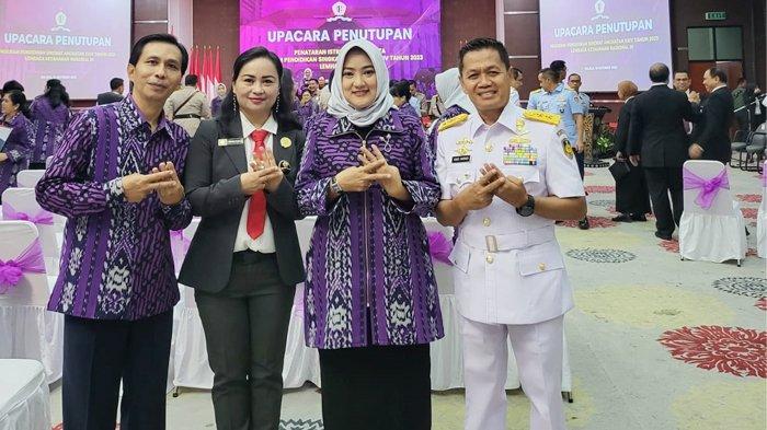 Guru Besar UKIP Makassar Asal Toraja Prof Apriana Toding Lulus PPSA XXIV Lemhannas RI ...