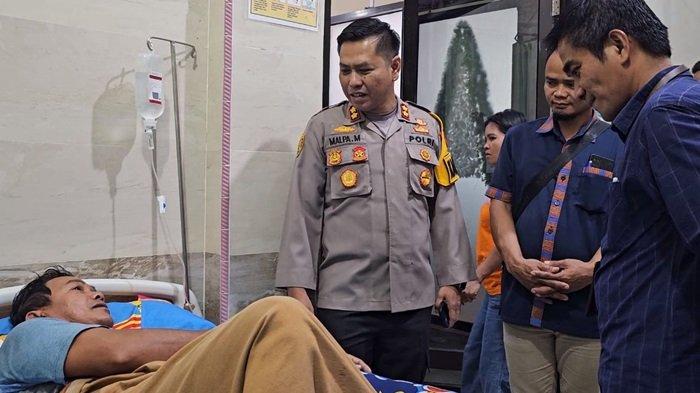 6 Petugas Pemilu 2024 di Tana Toraja Masuk Rumah Sakit - Tribuntoraja.com 6 Petugas Pemilu 2024 di Tana Toraja Masuk Rumah Sakit - Tribuntoraja.com