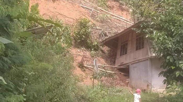 Dua Bulan Rumahnya Diterjang Longsor, Warga Buntao Toraja Utara Minta Bantuan Pemda ...