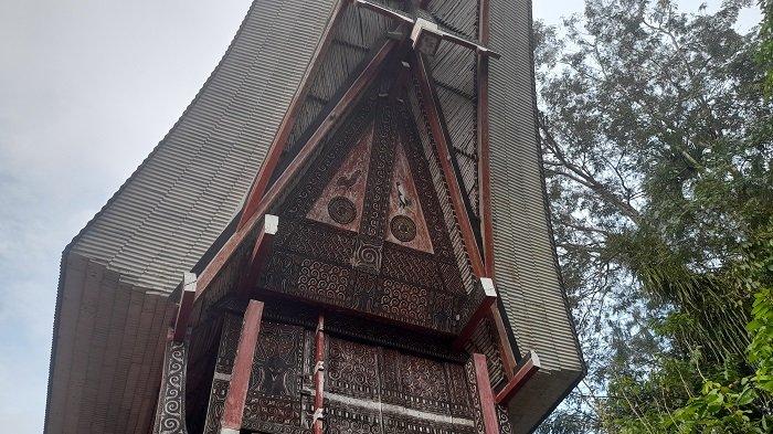 Makna Ukiran di Lumbung Bagi Masyarakat Toraja - Tribuntoraja.com