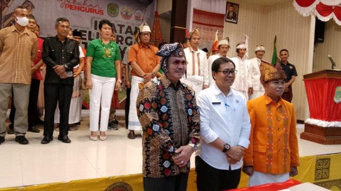 Ikatan Keluarga Toraja Kabupaten Lutra Resmi Dilantik, Diketuai Dr Rael ...