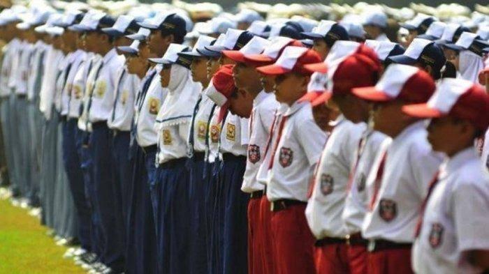Aturan Seragam Sekolah dan Pakaian Adat Terbaru 2023 untuk SD, SMP, SMA, Siswa Wajib Tahu ...