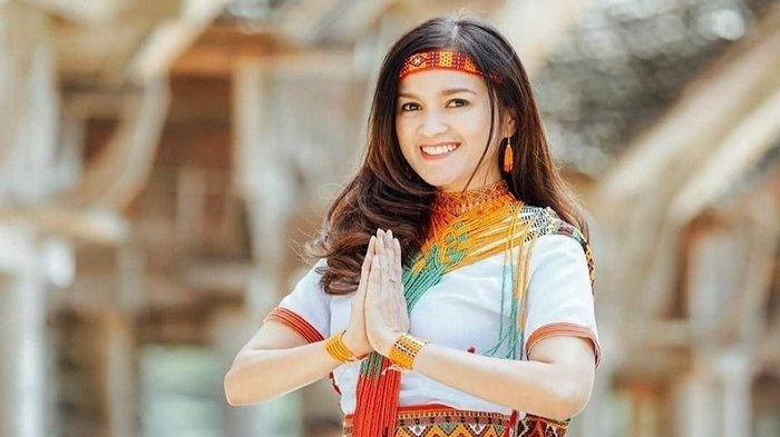 Kandaure, Manik-manik Cantik Khas Toraja yang Biasa Digunakan Saat Upacara Rambu Solo ...