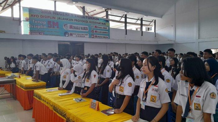 Alumni SMP dari Kalimantan Timur Ikut MPLS di SMAN 1 Tana Toraja, Ini ...
