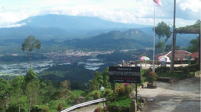 Mentirotiku Batutumonga, Pesona Melihat Kota Rantepao dari Ketinggian ...