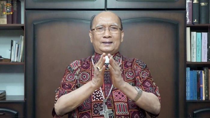 Mgr John Liku Ada' Letakkan Batu Pertama Pembangunan Gedung Kevikepan ...