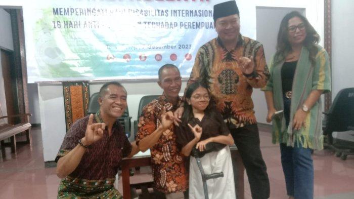 YESma Toraja Diskusi Hari Disabilitas Internasional di Kantor DPRD ...