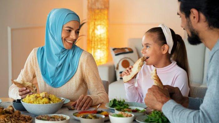 Ini Dia Segudang Manfaat Sahur Sebelum Berpuasa - Halaman all ...