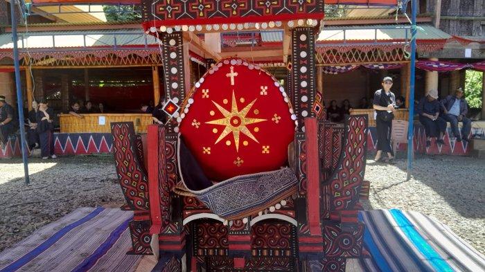 BERITA FOTO: Prosesi 'Rambu Solo', Upacara Pemakaman Ne' Linggi di ...