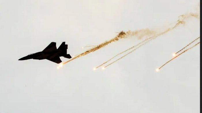 Netanyahu Pengecut, Perintahkan Militernya Serang Iran Lalu Dia ... Netanyahu Pengecut, Perintahkan Militernya Serang Iran Lalu Dia ...