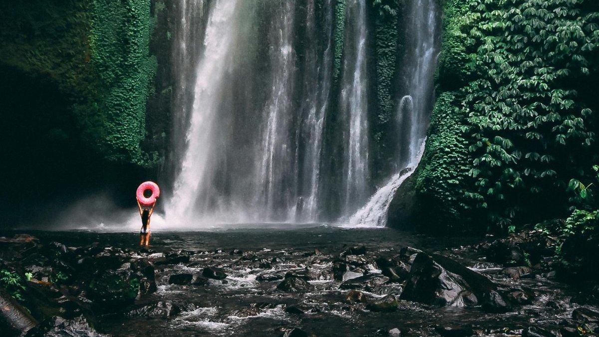 Menjelajah 5 Air Terjun Terbaik di Buleleng, Surga Tersembunyi Bali ...
