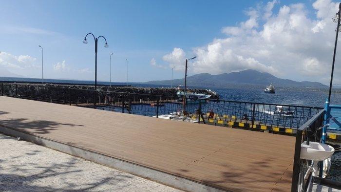 Naik Kapal Wisata di Manado Bay Dermaga Youth Centre Magamas Sulut, Cek ...