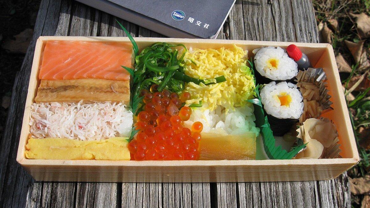 Panduan Membeli Ekiben, Kotak Bento Terbaik yang Bisa Dinikmati di ...
