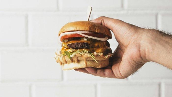 5 Resep Burger Tanpa Beef Biar Tidak Bosan, Bisa Pakai Tahu, Ayam ...