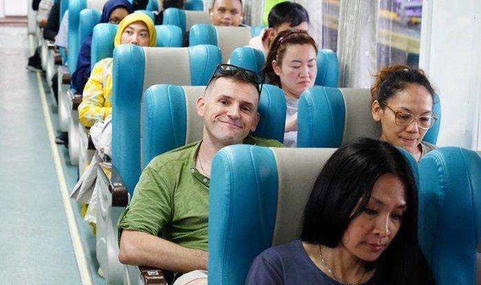 Jadwal Kereta Api Rute Jakarta-Bandung 28 September 2024, Harga Tiket Murah Mulai Rp 40 Ribuan ...