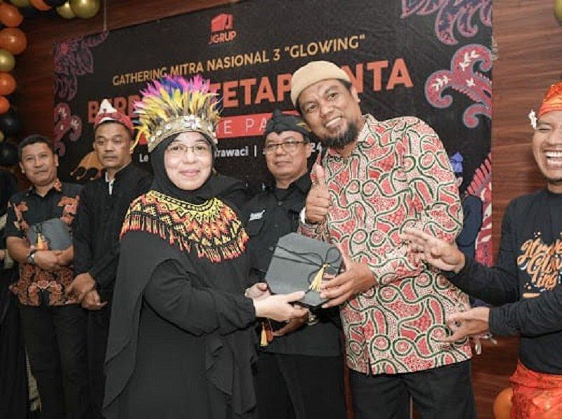 Bangun Soliditas, J-Travel Gelar Gathering Kemitraan di Le Semar Hotel ...