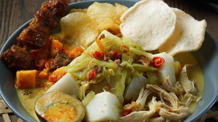 6 Tempat Makan Siang Enak di Padang Wajib Dikunjungi, Kuali Nyonya hingga Soto Garuda - Tribun ...