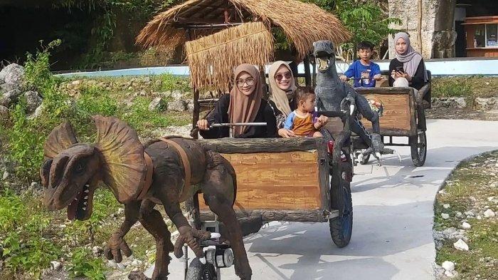 Harga Tiket Masuk dan Tarif Naik Dinosaurus di Dino Park Wisata Gunung ...