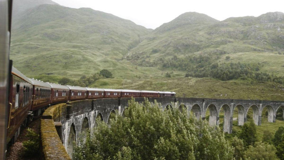 7 Perjalanan Kereta Termahal di Dunia, Golden Eagle Trans-Siberian ...