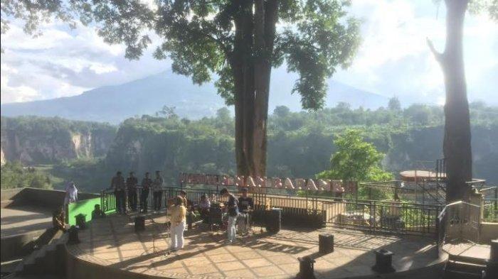 Taman Panorama Lobang Jepang, Pilihan Wisata Murah Meriah di ...