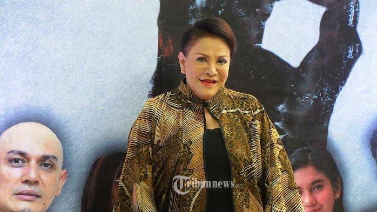 Mpok Atiek Jualan Puding Akibat Sepi Job, Sering Dibantu Raffi Ahmad ...