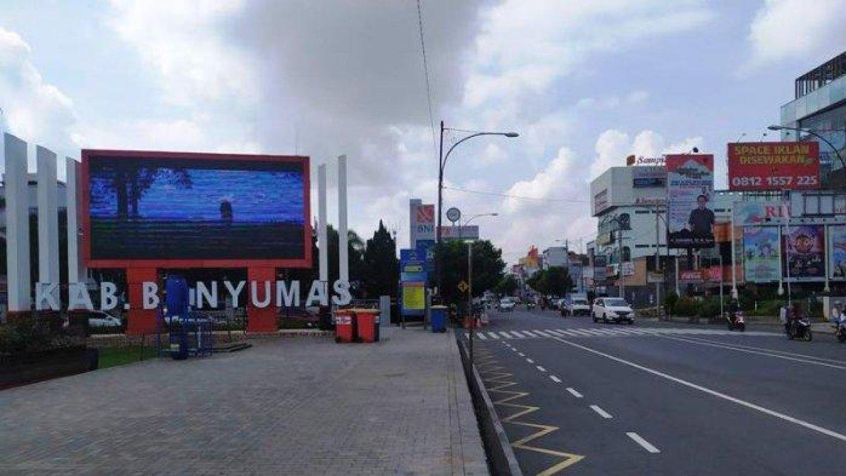 Rekayasa Lalu Lintas saat Car Free Night Malam Tahun Baru di Purwokerto - Tribun Travel