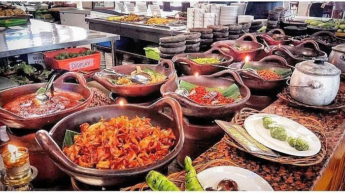 Rekomendasi 6 Tempat Makan Siang Enak di Bandung, Ada Olahan Masakan Khas Sunda yang Bikin Nagih ...