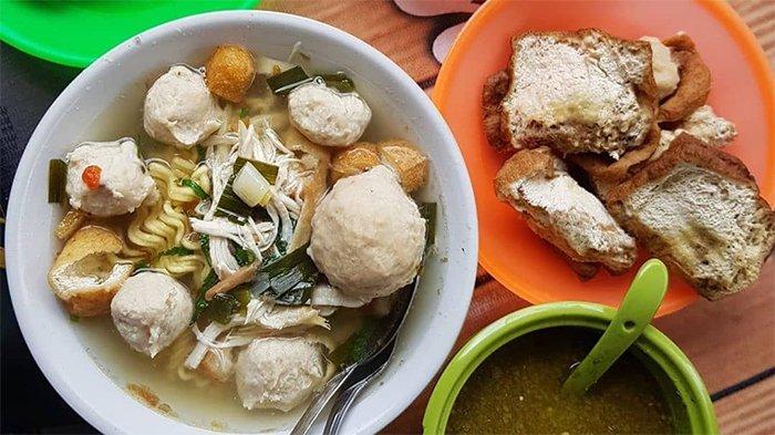Rekomendasi 8 Bakso Enak di Medan, Hidangan Hangat Berkuah untuk Makan ...