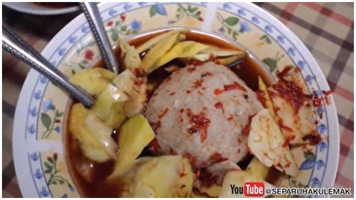 Kuliner Unik di Bogor, Ada Perpaduan Bakso dengan Bumbu Rujak yang ...