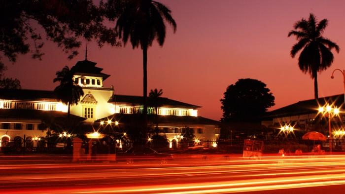 Alasan di Balik 4 Julukan Populer yang Disematkan untuk Kota Bandung ...