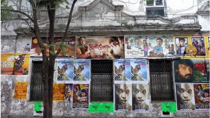 Jangan Asal! Ini 3 Alasan Kenapa Bokep Sering Disebut Film Biru, Ada Sejarahnya Lho - Tribun Travel