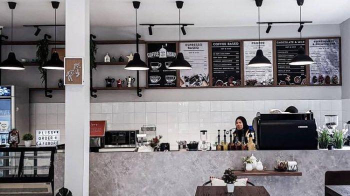 Cafe More di Bandung Jadi Viral di Medsos, Baristanya Penyandang ...