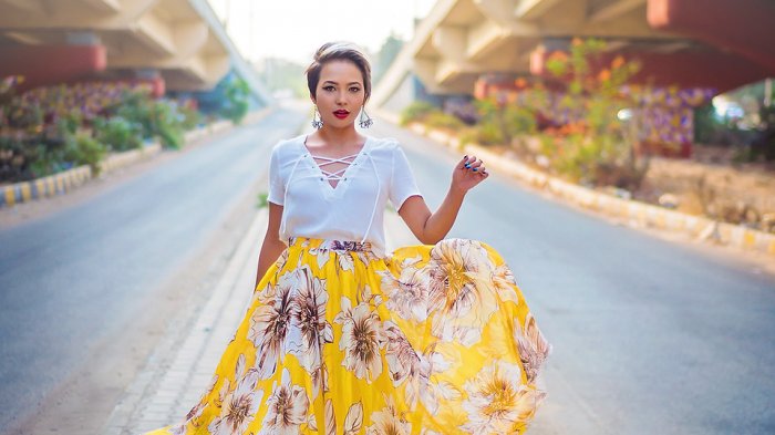 Biar Makin Stylish, Ikuti Tips Mix and Match Outfit Ini untuk ...