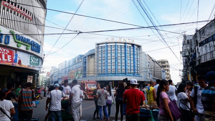 Menelusuri Colon Street dan Legaspi Street, Mengintip Penjual "Street ...