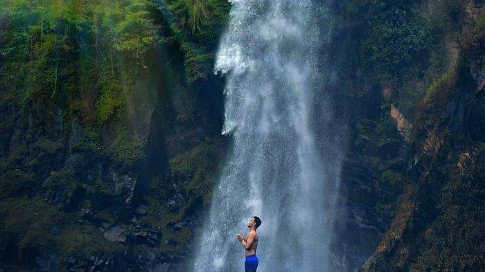 7 Curug Populer di Bogor yang Menawarkan Pemandangan Alam Menawan ...
