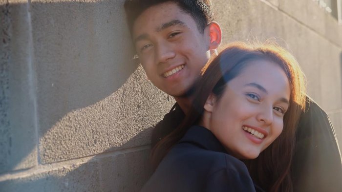 Potret Liburan Daffa Wardhana dan Chelsea Islan saat Liburan di ...