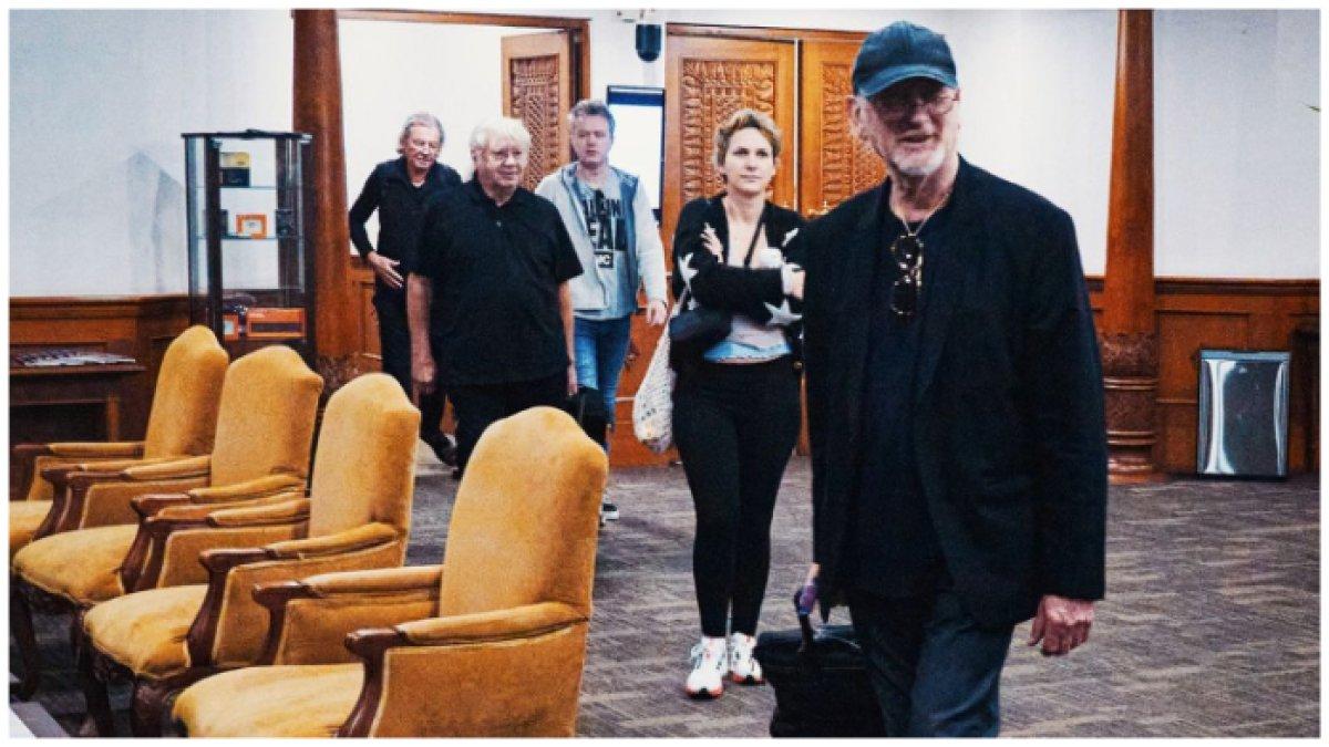Deep Purple Tiba di Indonesia, Siap Konser di Edutorium UMS Solo 10 ...