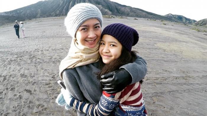 Nasywa Nathania - Inilah Anak Desy Ratnasari yang Cantiknya 11-12 dengan sang Bunda - Tribun Travel