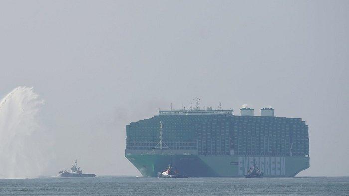 Ever Ace, Kapal Kontainer Terbesar di Dunia yang Akan Segera Lintasi ...