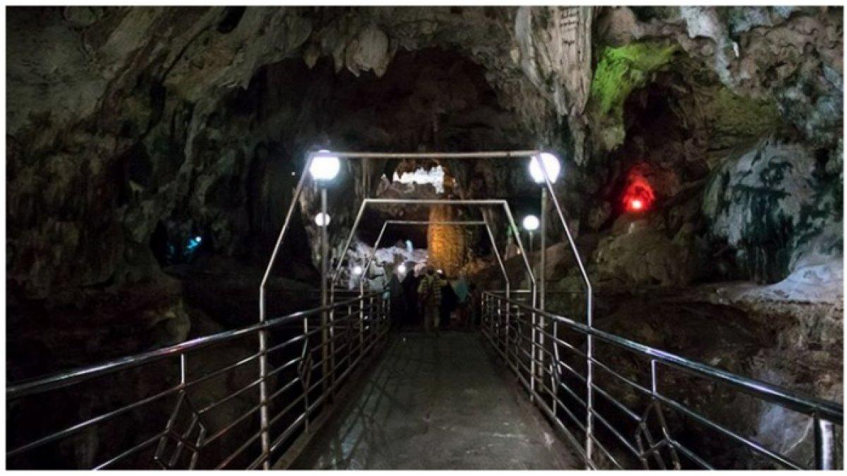 5 Tempat Wisata di Kebumen yang Lagi Viral 2023, Ada Goa Jatijajar ...