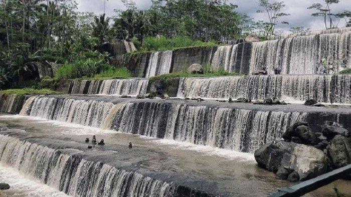 Gunung Merapi Berstatus Siaga, Wisata Grojogan Purbo Tetap Buka ...