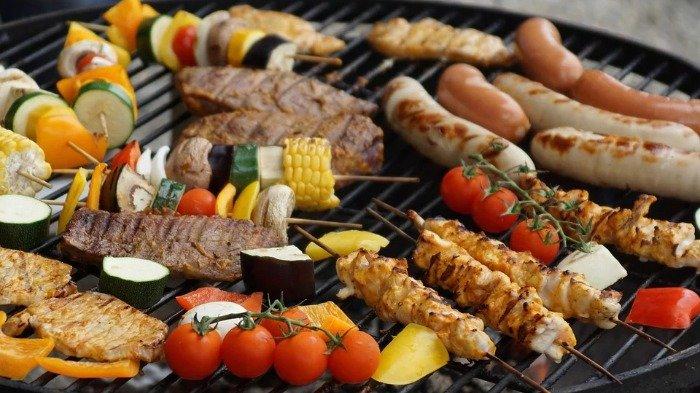 7 Makanan yang Sering jadi Menu Bakaran saat Malam Tahun Baru, Kamu ...